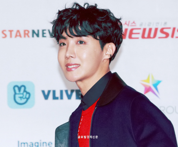 [GET포토] 방탄소년단(BTS) 제이홉, '햄찌스러운 미소 뿜뿜'(2018 AAA)