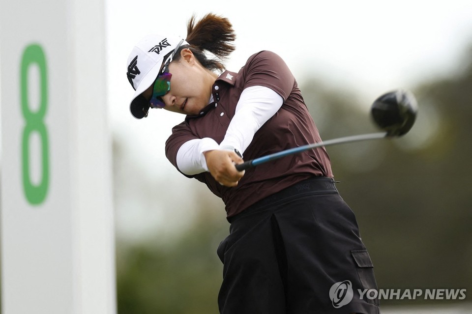 이소미, LPGA 투어 데뷔전 2R 6언더파 맹타…단독 2위 도약