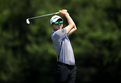 안준형, KPGA KB금융 리브챔피언십 첫날 선두로 도약