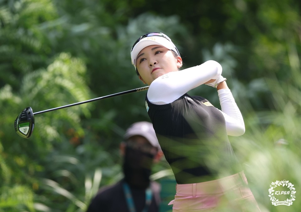 이예원, KLPGA 시즌 4승 파란불
