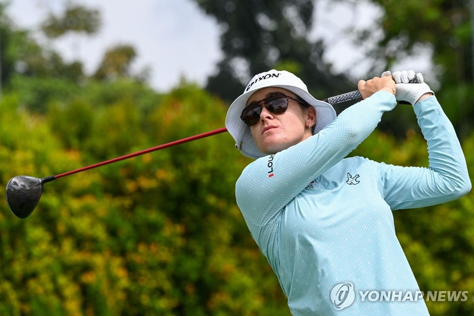 LPGA 투어 BMW 레이디스 챔피언십, 폭우로 2라운드 순연
