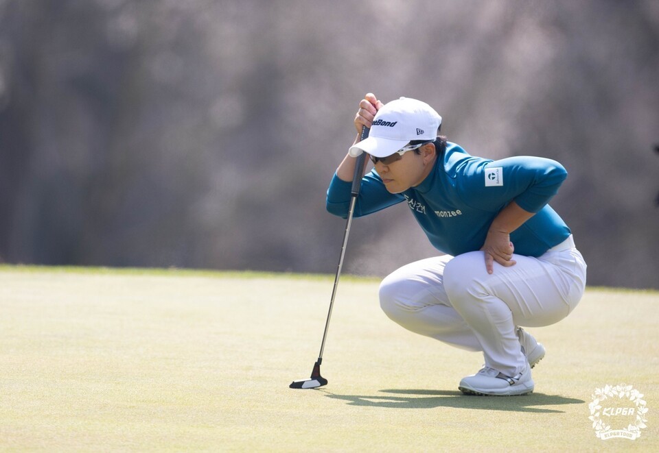 '명불허전'... 신지애, KLPGA 60경기 연속 컷 통과