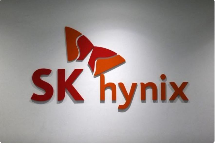 SK하이닉스, 메모리 업계 최초 양산용 'High NA EUV' 장비 도입